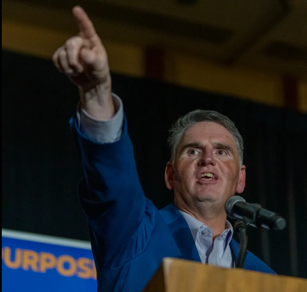 Ready to serve: Indiana State Treasurer-elect Daniel Elliott looking forward to new position ...